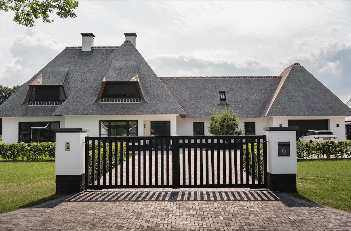 Van Klompenburg Hekwerk & Beveiliging - Bedrijfsinformatiegids NL